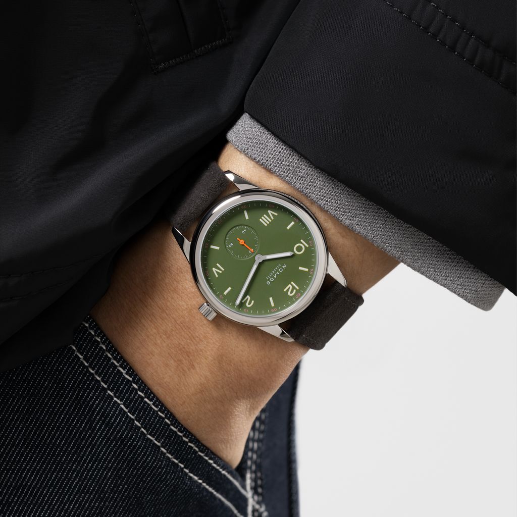 Club Campus – your entry into the world of mechanical watches – NOMOS ...
